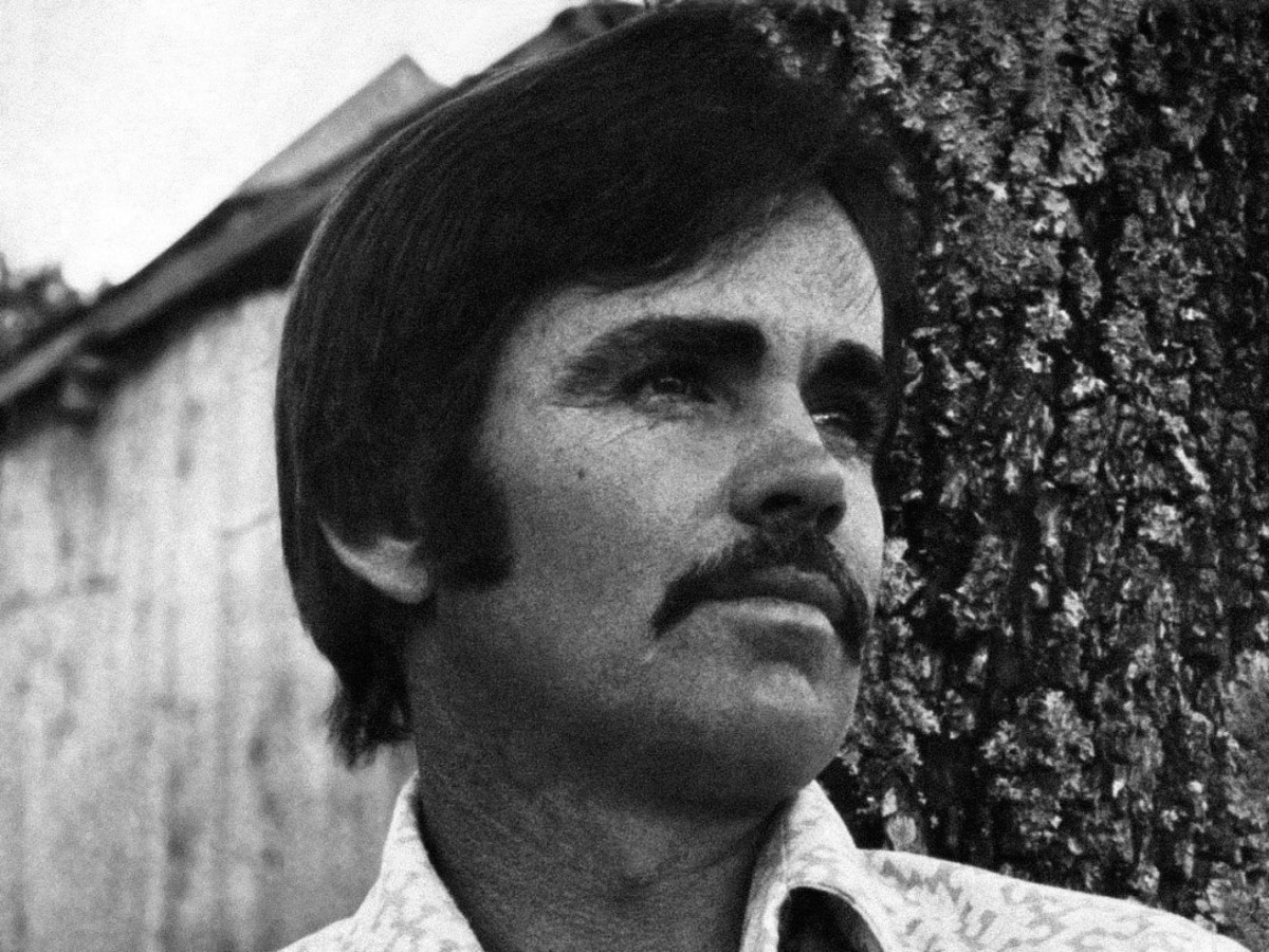 Cormac McCarthy: Conservative Novelist by Alexander Riley | NAS Cormac McCarthy: Conservative Novelist by Alexander Riley | NAS